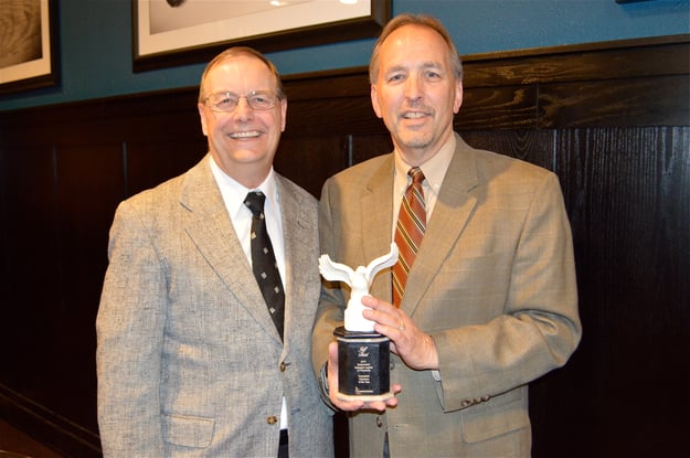 Jeff Thiel of R&R Insurance Named IIAW Committee Chairman of the Year